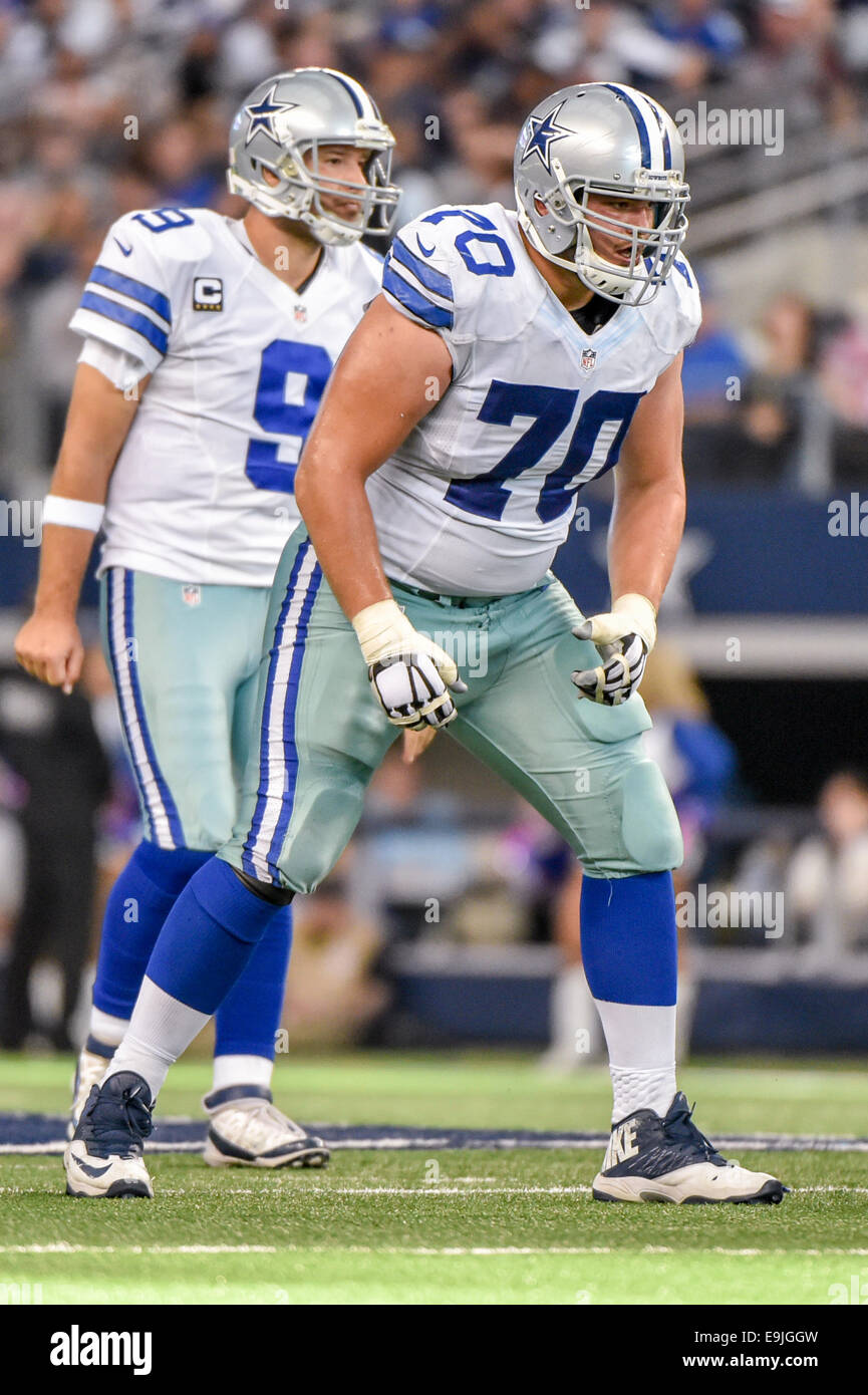 Dallas Cowboys guard Zack Martin (70) on the line of scrimmage in an ...