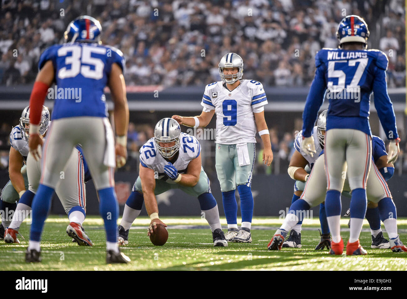 Dallas Cowboys quarterback Tony Romo (9) with the ball during an NFL ...