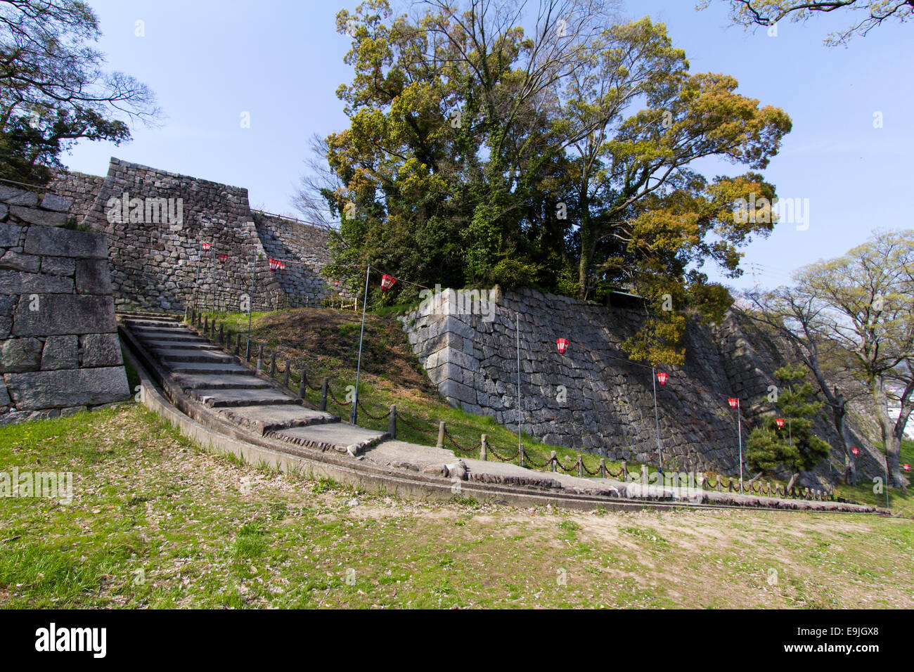 The path leading to gateway between outermost ishigaki stone walls and ...