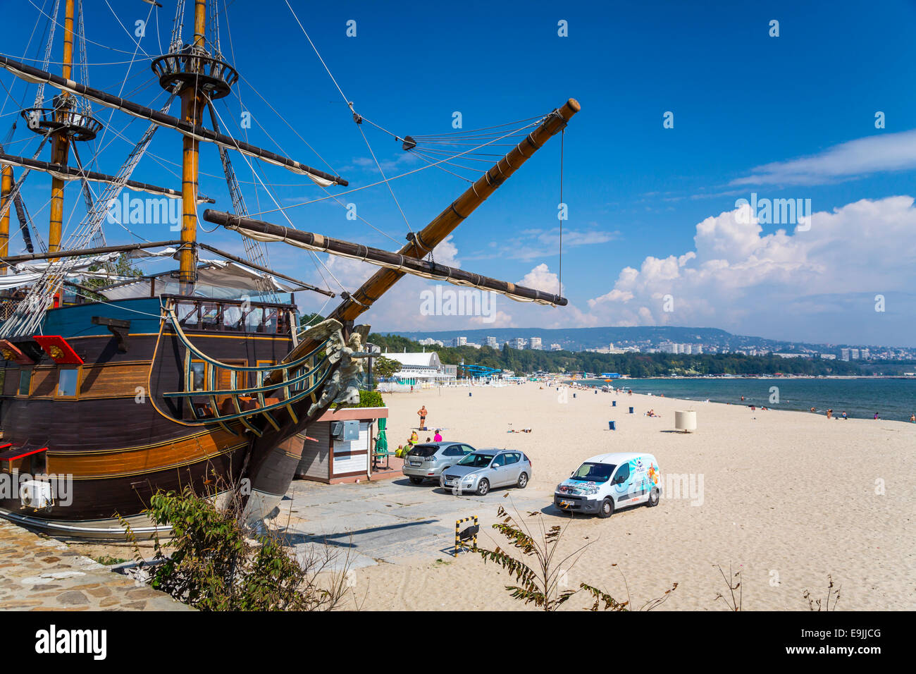 Bulgaria seafood galleon mr baba hi-res stock photography and images ...