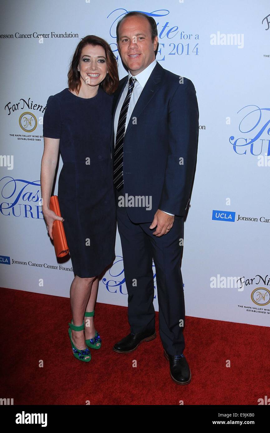 Alyson hannigan and tom papa High Resolution Stock Photography and ...