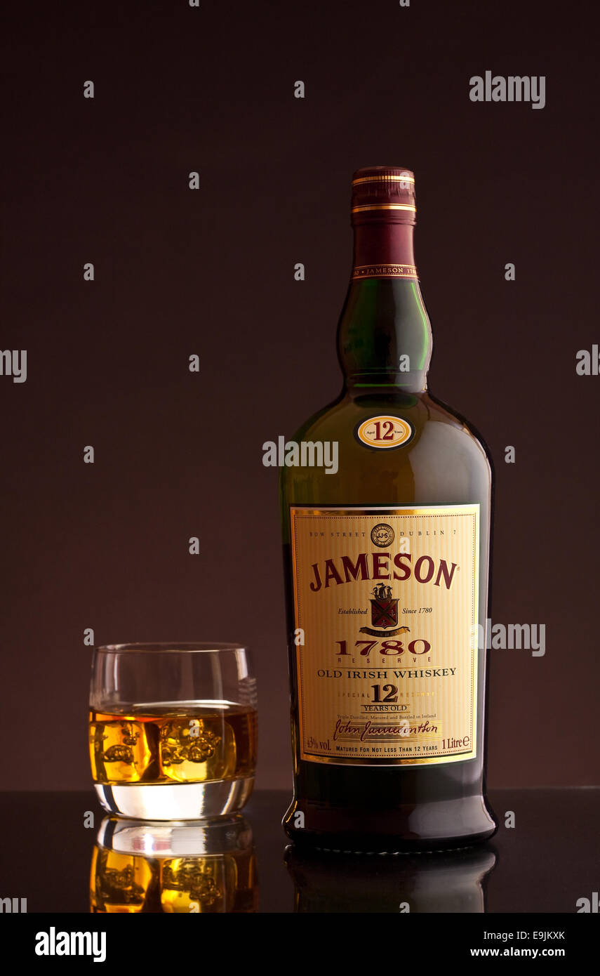 Jameson whiskey bottle hi-res stock photography and images - Alamy