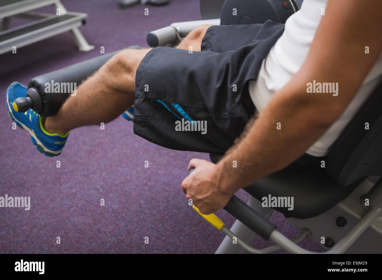 Side view leg out hi-res stock photography and images - Alamy