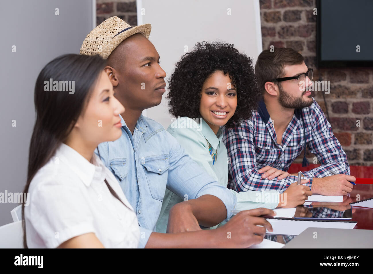 Meeting writing creative team hi-res stock photography and images - Alamy