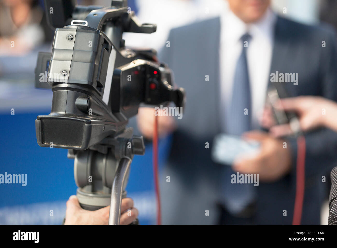 Interview camera hi-res stock photography and images - Alamy
