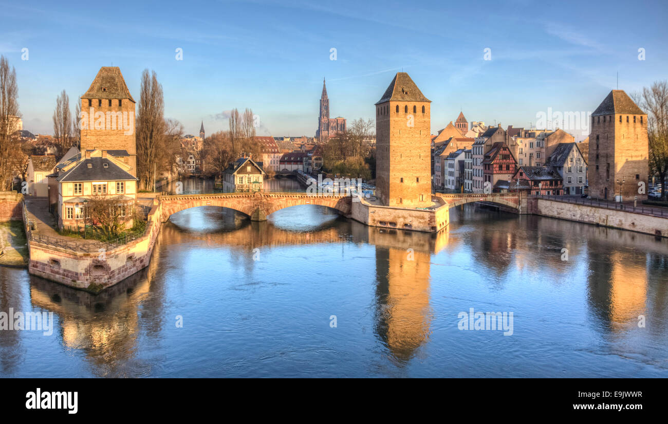 Strasbourg winter hi-res stock photography and images - Alamy