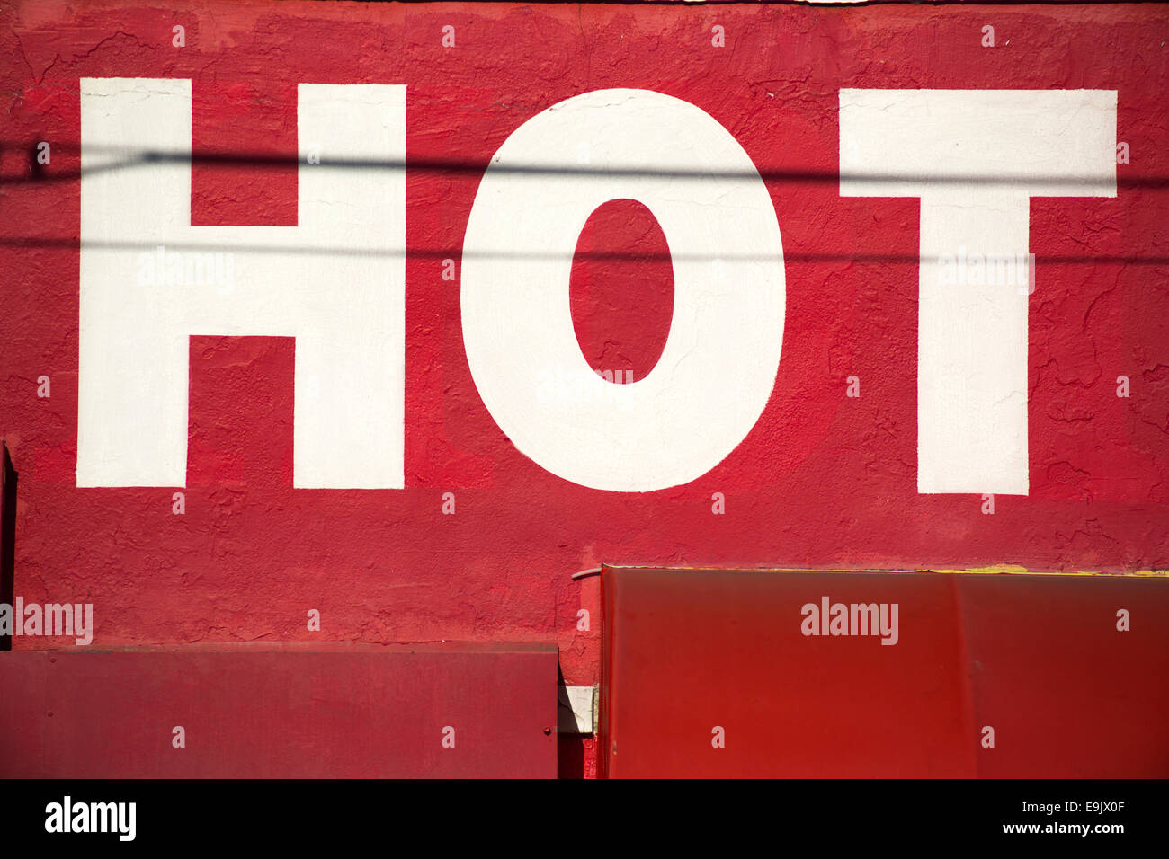 Hot sign hi-res stock photography and images - Alamy