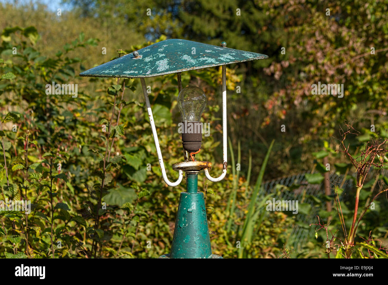 Damaged lamp hi-res stock photography and images - Alamy