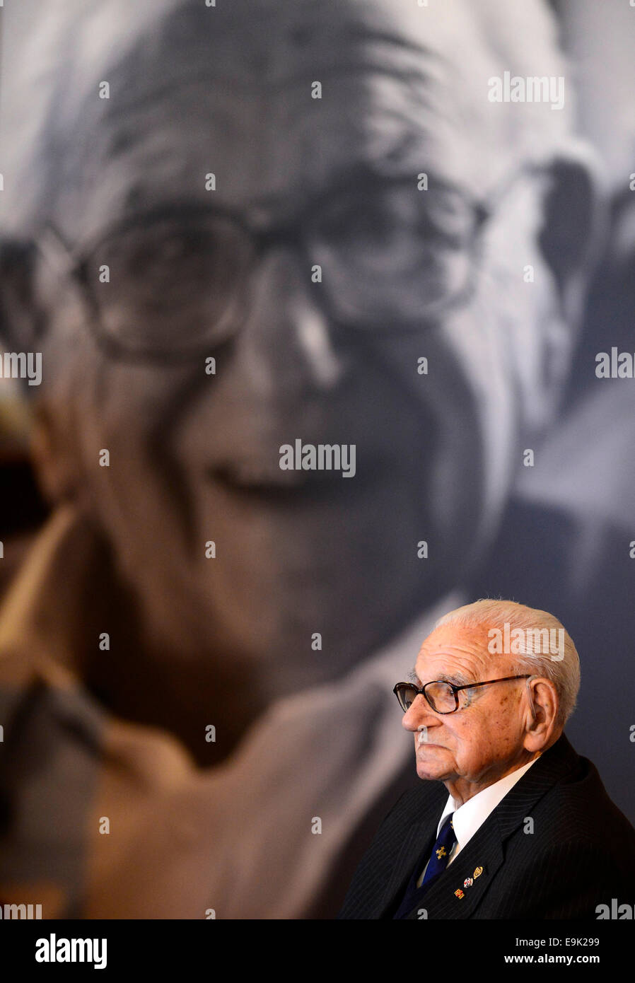 Nicholas winton hi-res stock photography and images - Alamy