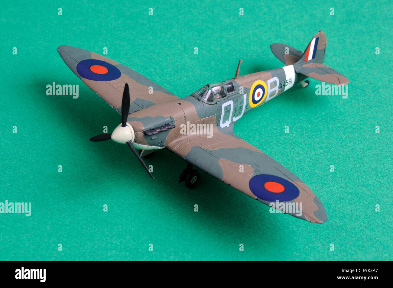 1 72 scale model aircraft hi-res stock photography and images - Alamy