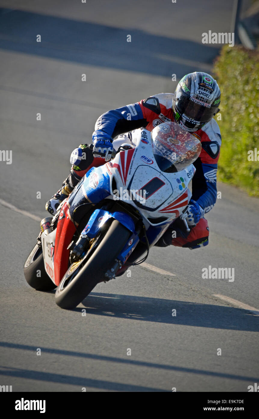 Speeding motorcycle hi-res stock photography and images - Alamy