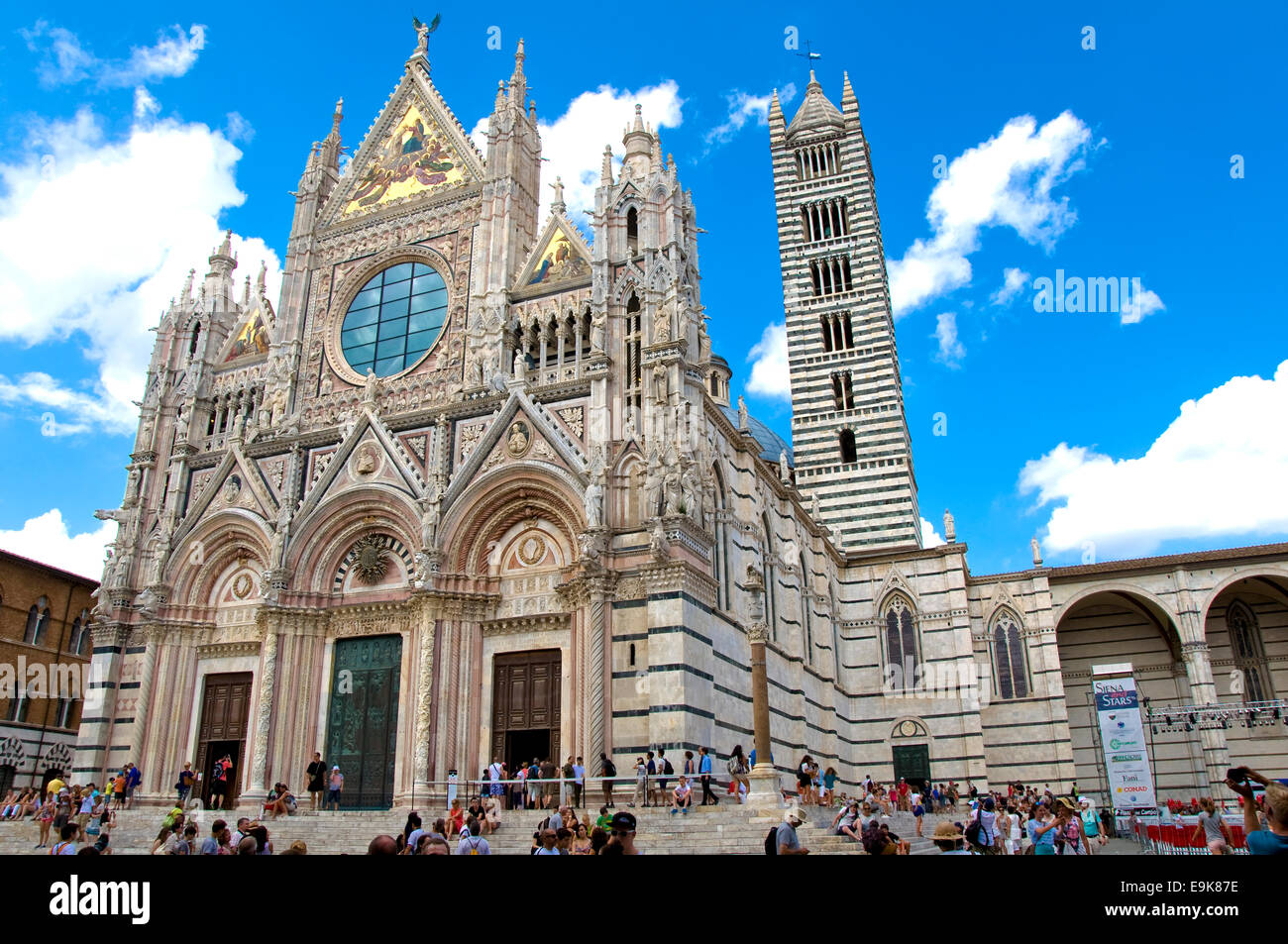 Di siena hi-res stock photography and images - Alamy