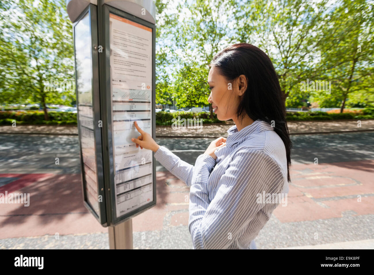 Reading information sign hi-res stock photography and images - Alamy