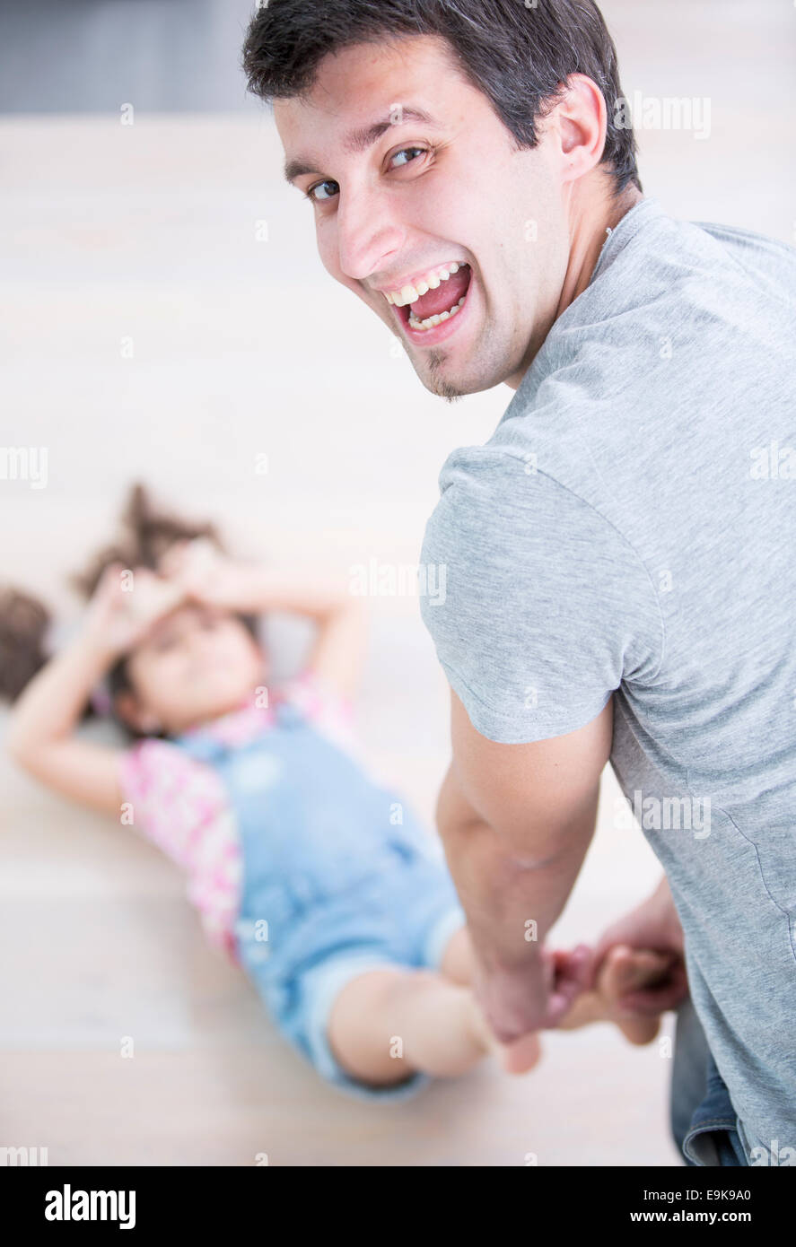 Dragging hi-res stock photography and images - Alamy