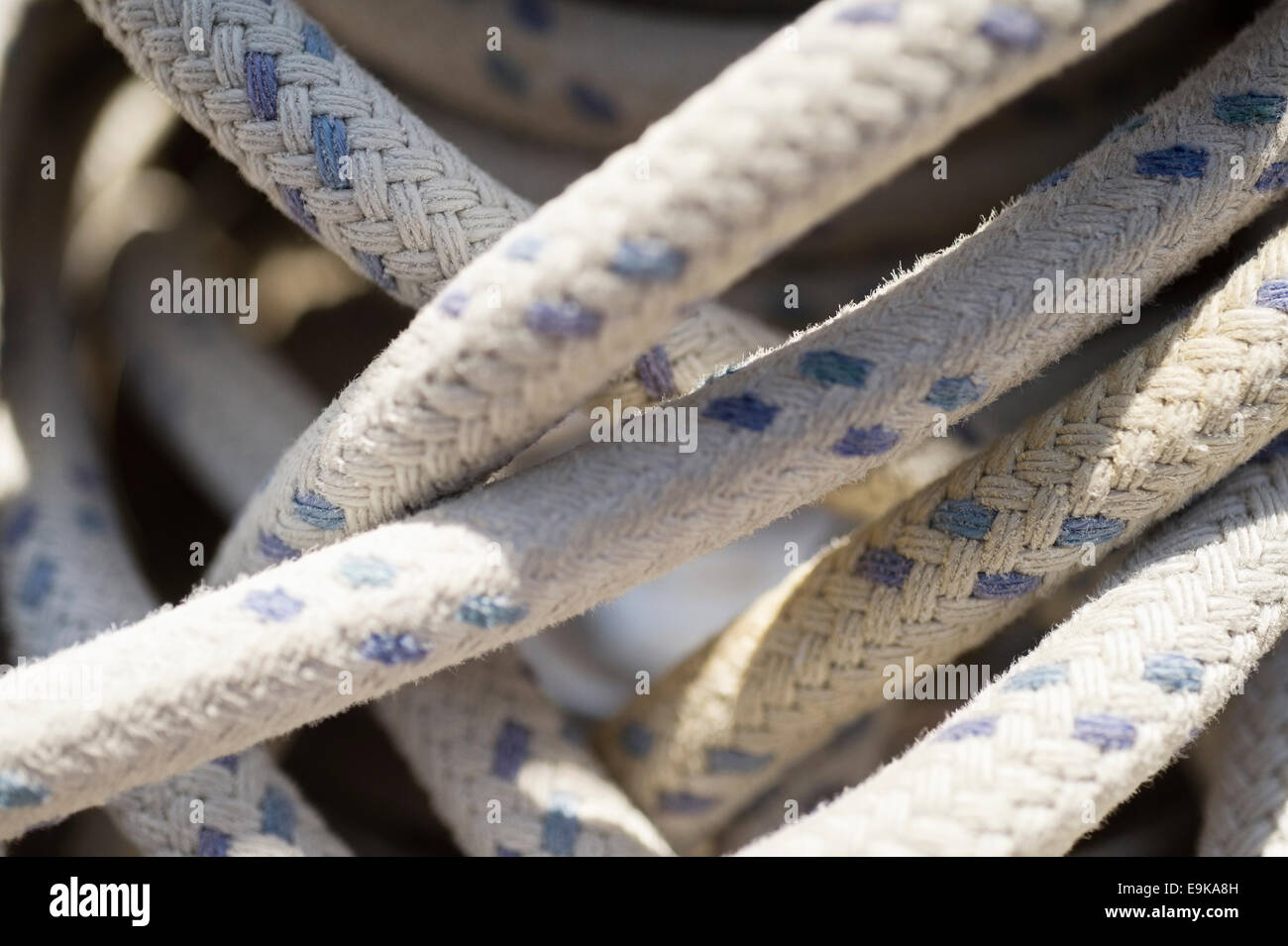 Wound rope hi-res stock photography and images - Alamy