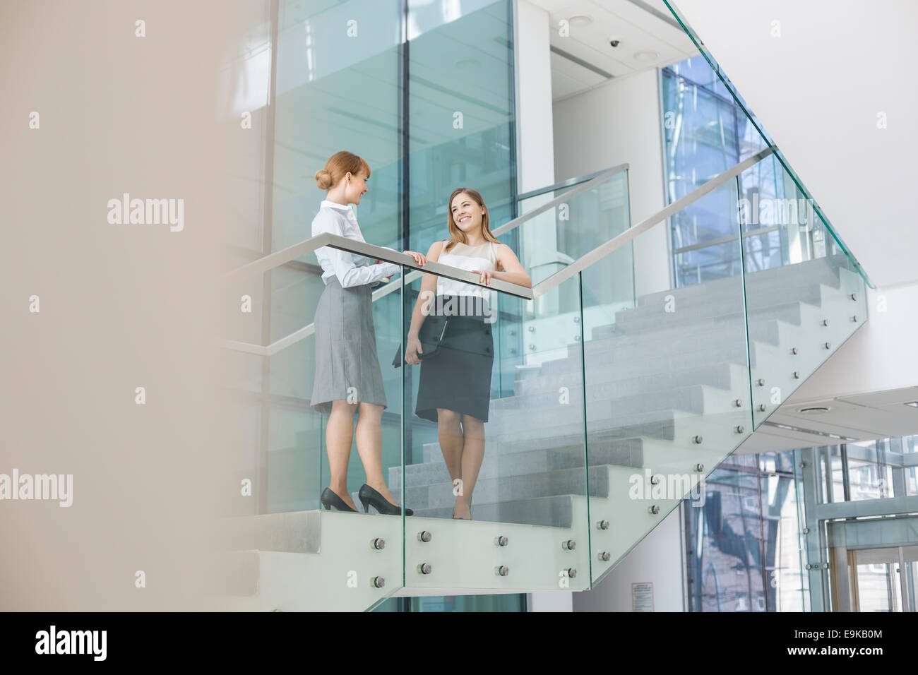 Folder steps hi-res stock photography and images - Alamy