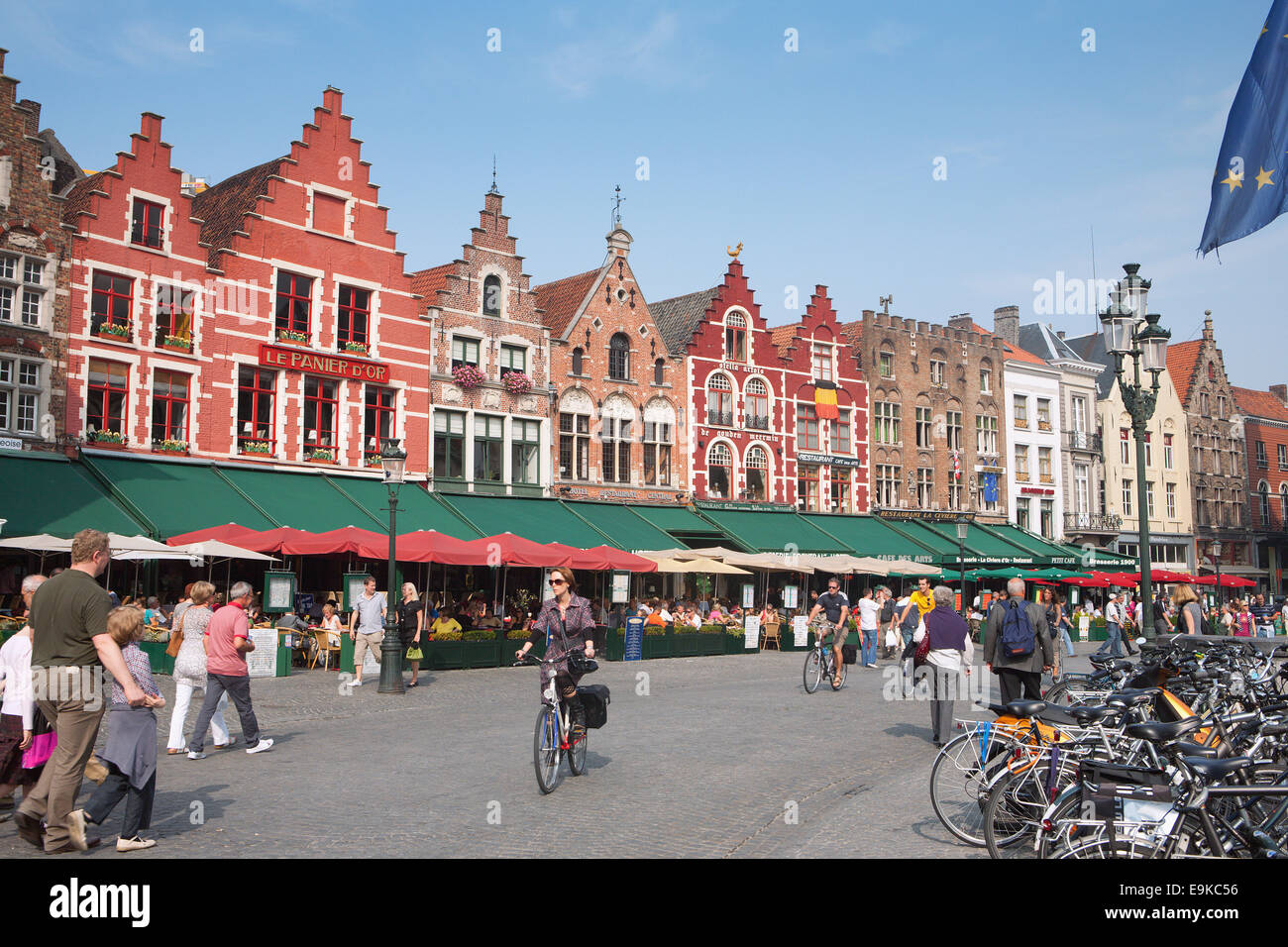 Bruges square summer hi-res stock photography and images - Alamy