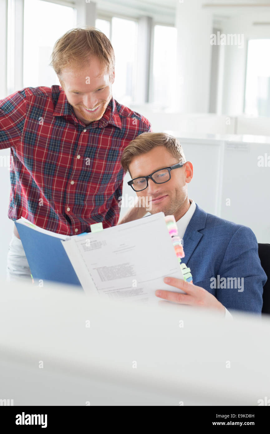 Businessmen folder working office hi-res stock photography and images ...