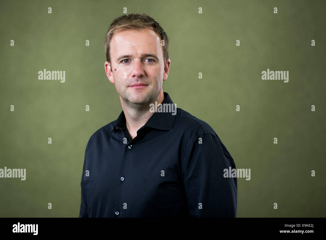 English columnist hi-res stock photography and images - Alamy