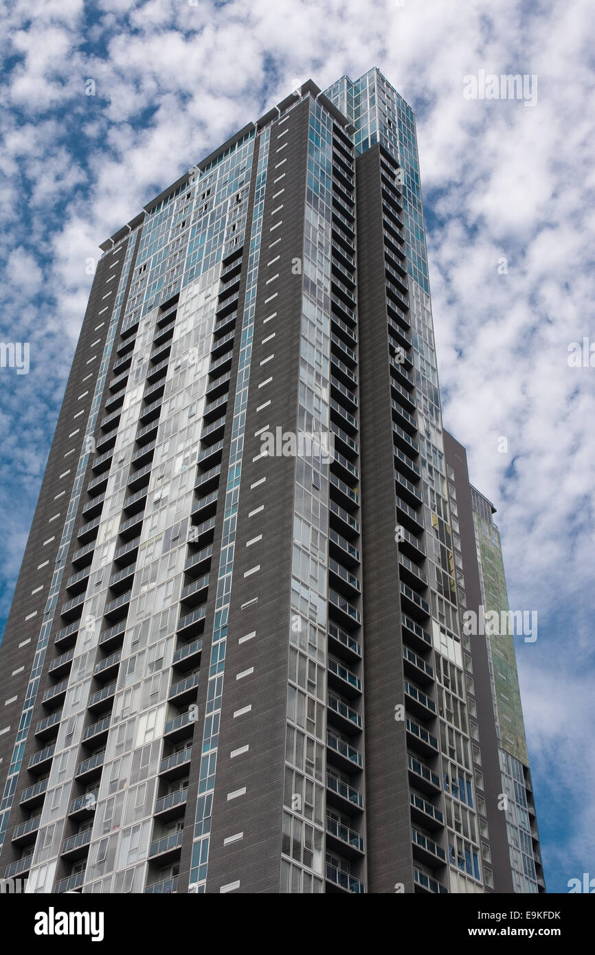 Melbourne apartment building hi-res stock photography and images - Alamy