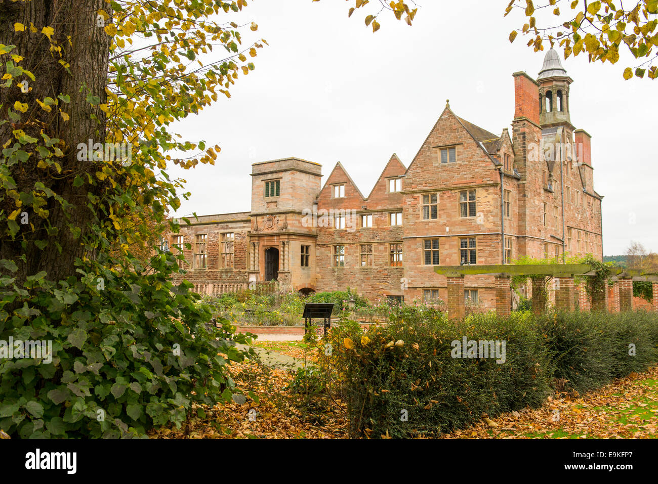 Autumn at Rufford Abbey, Nottinghamshire England UK Stock Photo - Alamy