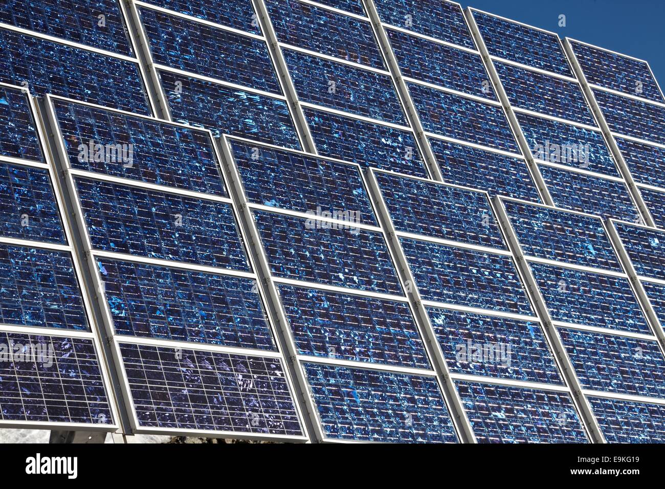Large solar panel array High Resolution Stock Photography and Images ...