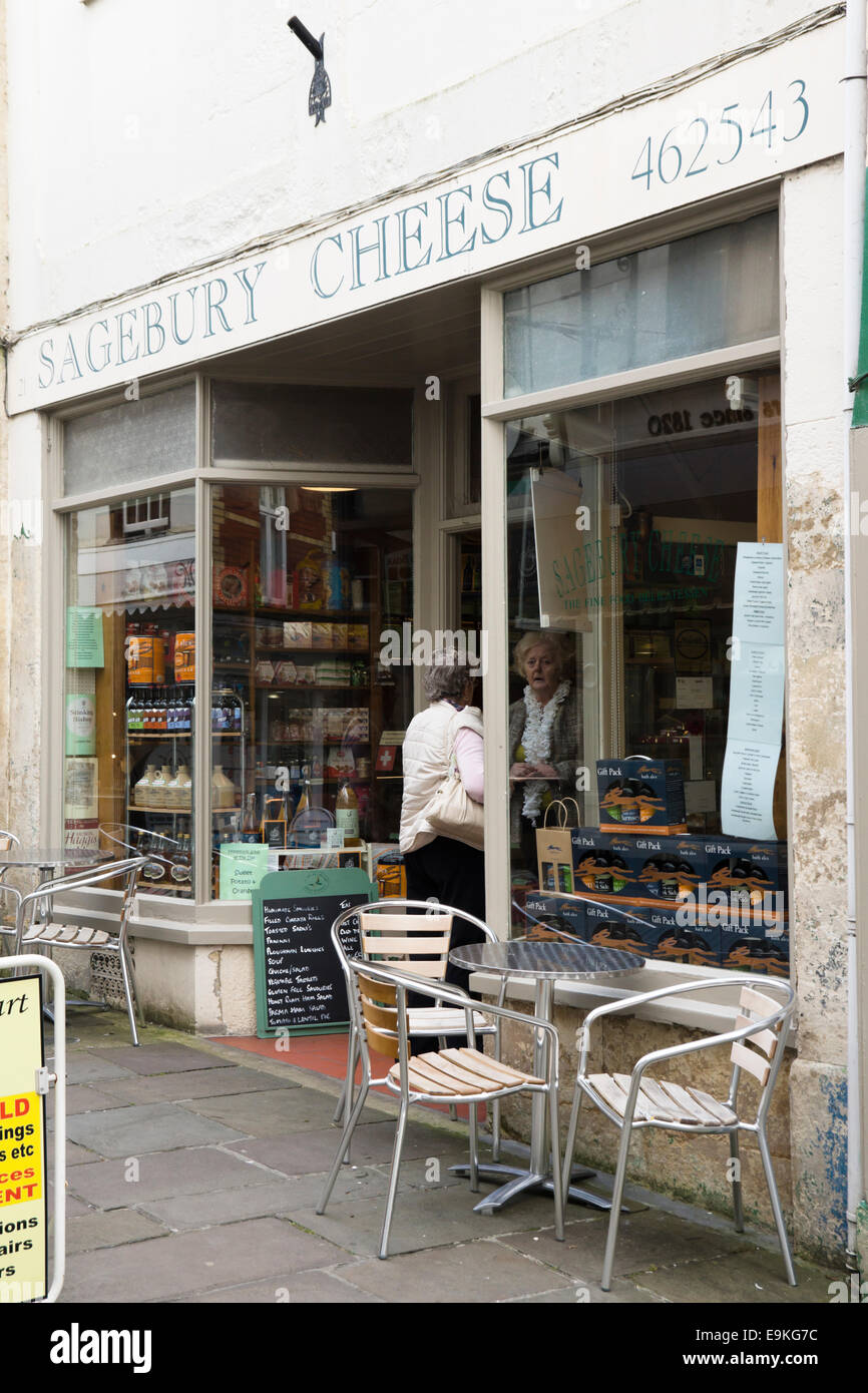 Sagebury cheese frome hi-res stock photography and images - Alamy
