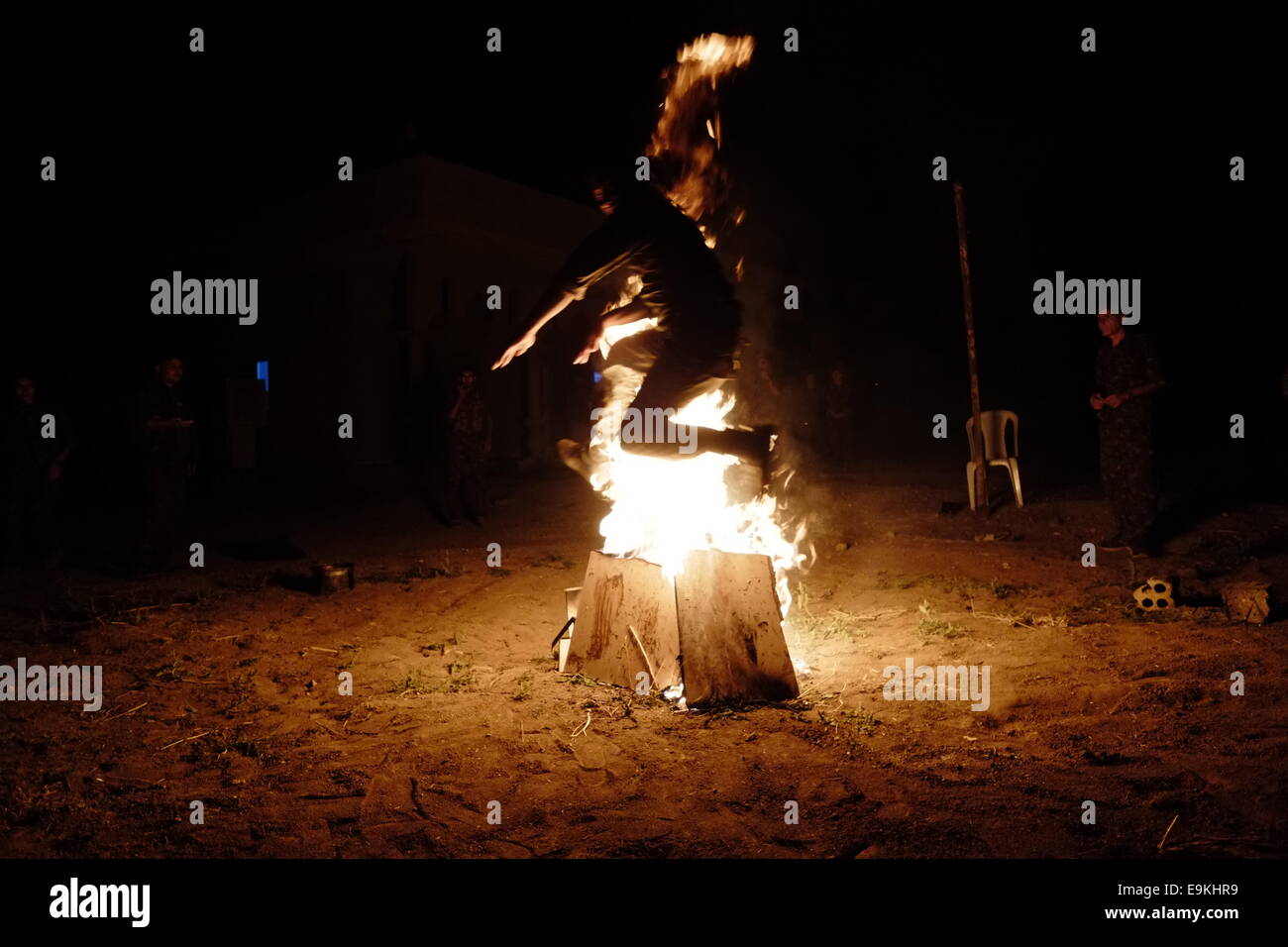 Ypg fighter hi-res stock photography and images - Alamy