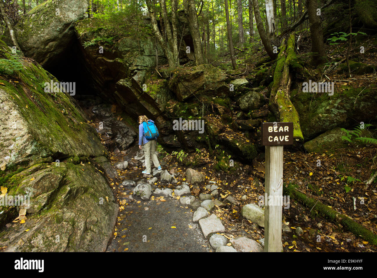Bear Cave The Flume Gorge Franconia Notch State Park White Mountains ...