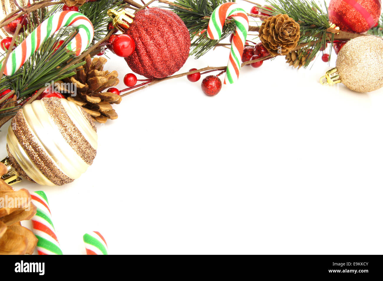 Pine Cone Tree Baubles High Resolution Stock Photography and Images - Alamy