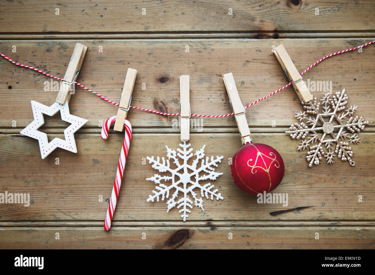 Christmas ornaments snowflakes star hi-res stock photography and images ...