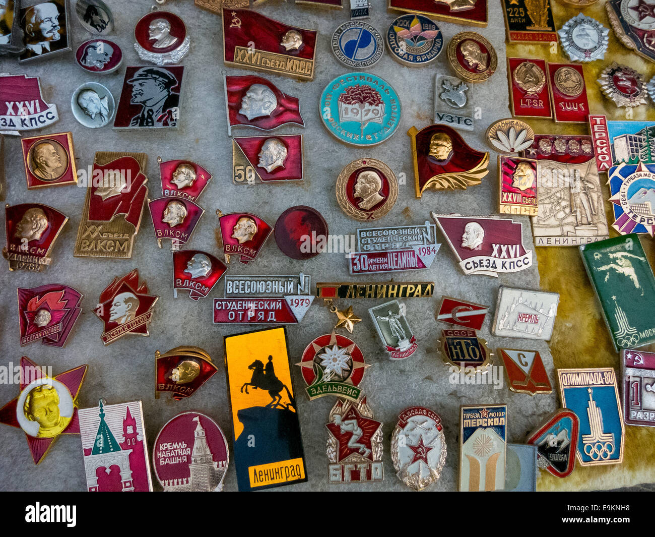 Soviet union memorabilia hi-res stock photography and images - Alamy