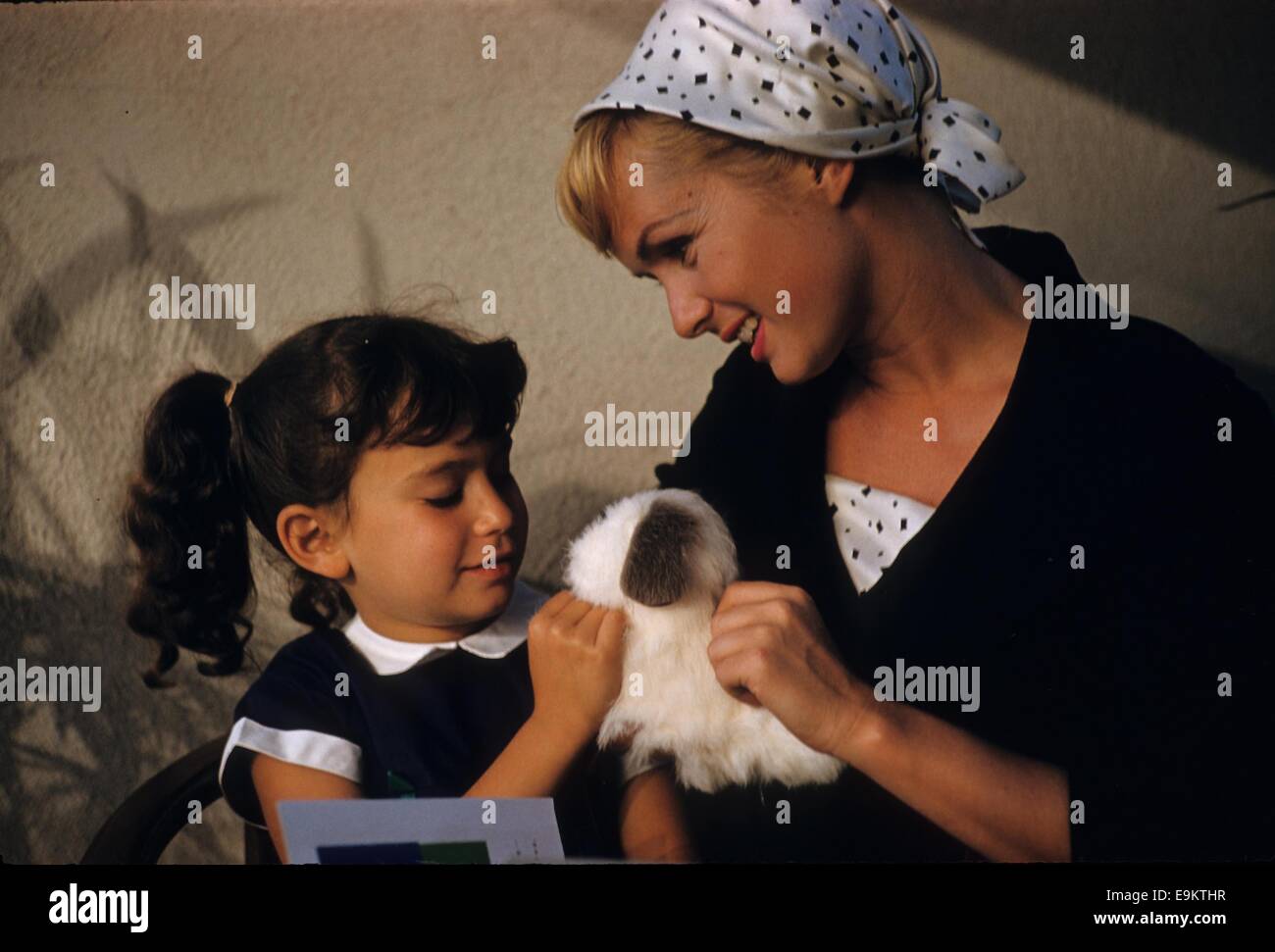 DEBBIE REYNOLDS 1960.15920.(Credit Image: © Bill Kobrin/Globe Photos ...
