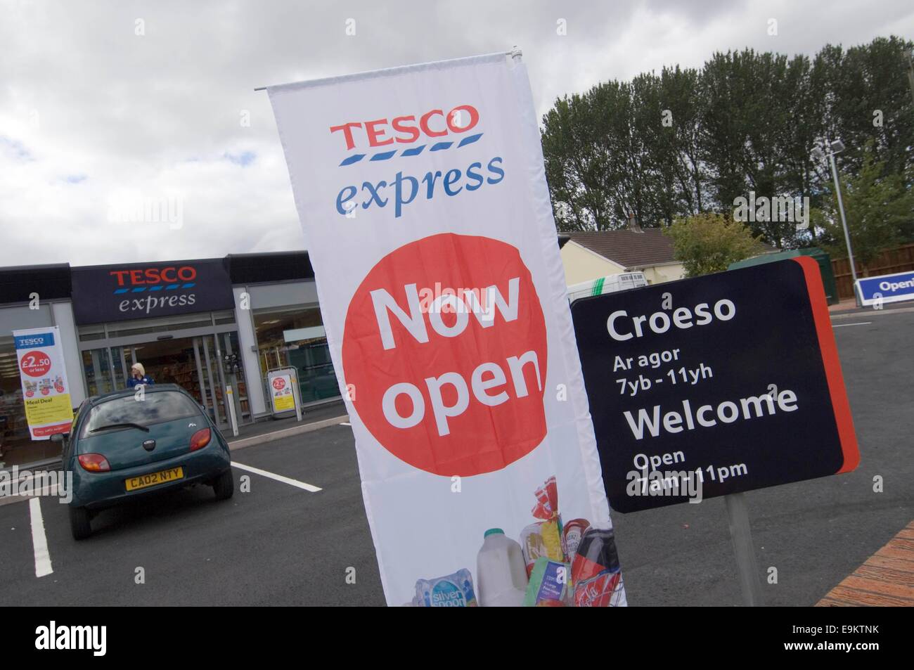 Tesco now open hi-res stock photography and images - Alamy