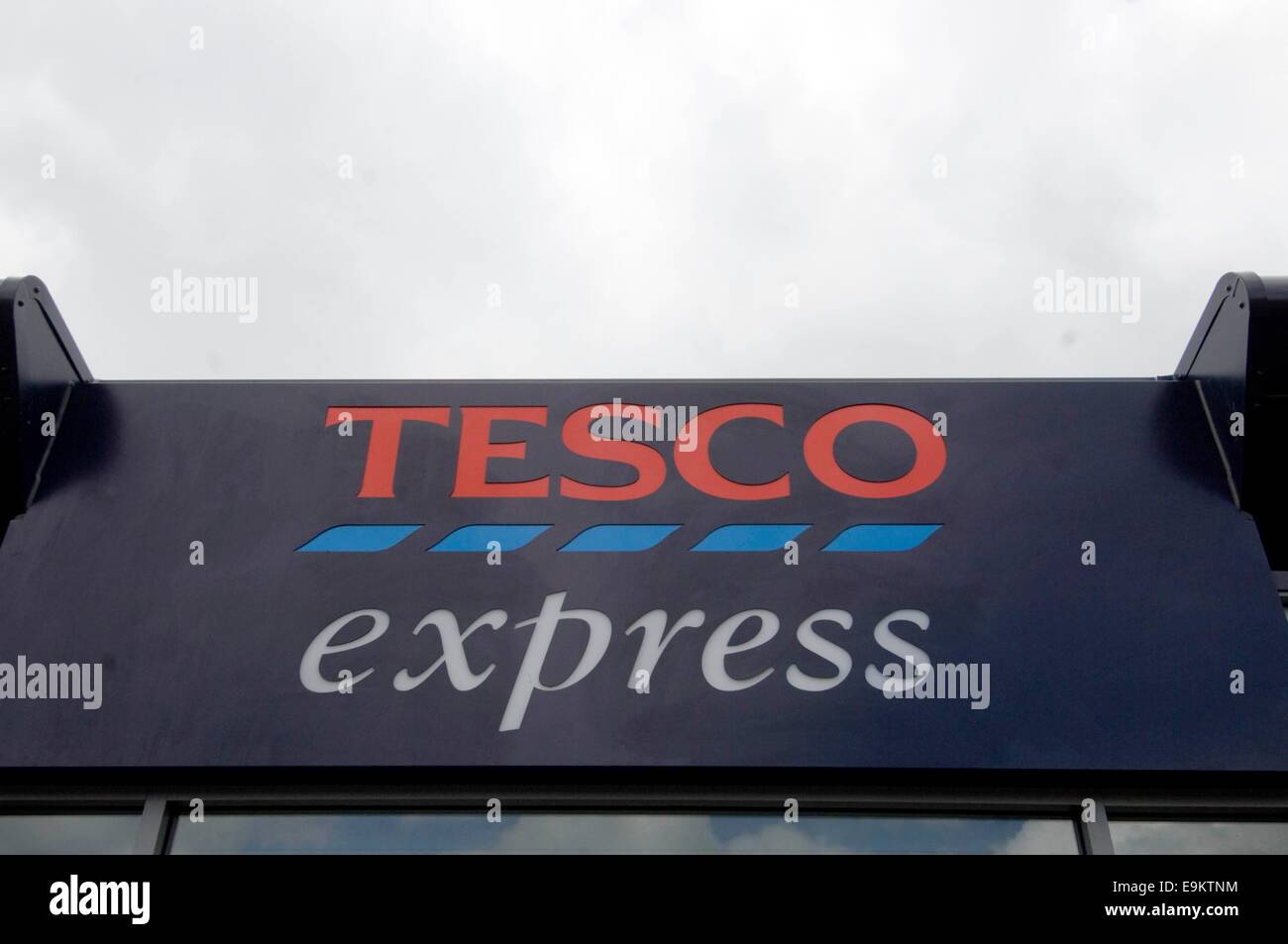 Tesco Express store Stock Photo - Alamy