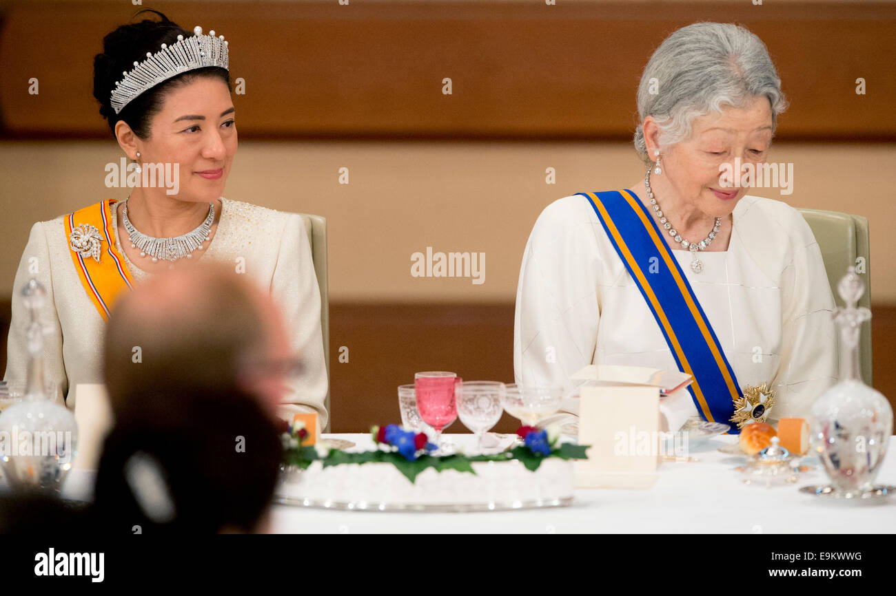 Empress masako hi-res stock photography and images - Alamy