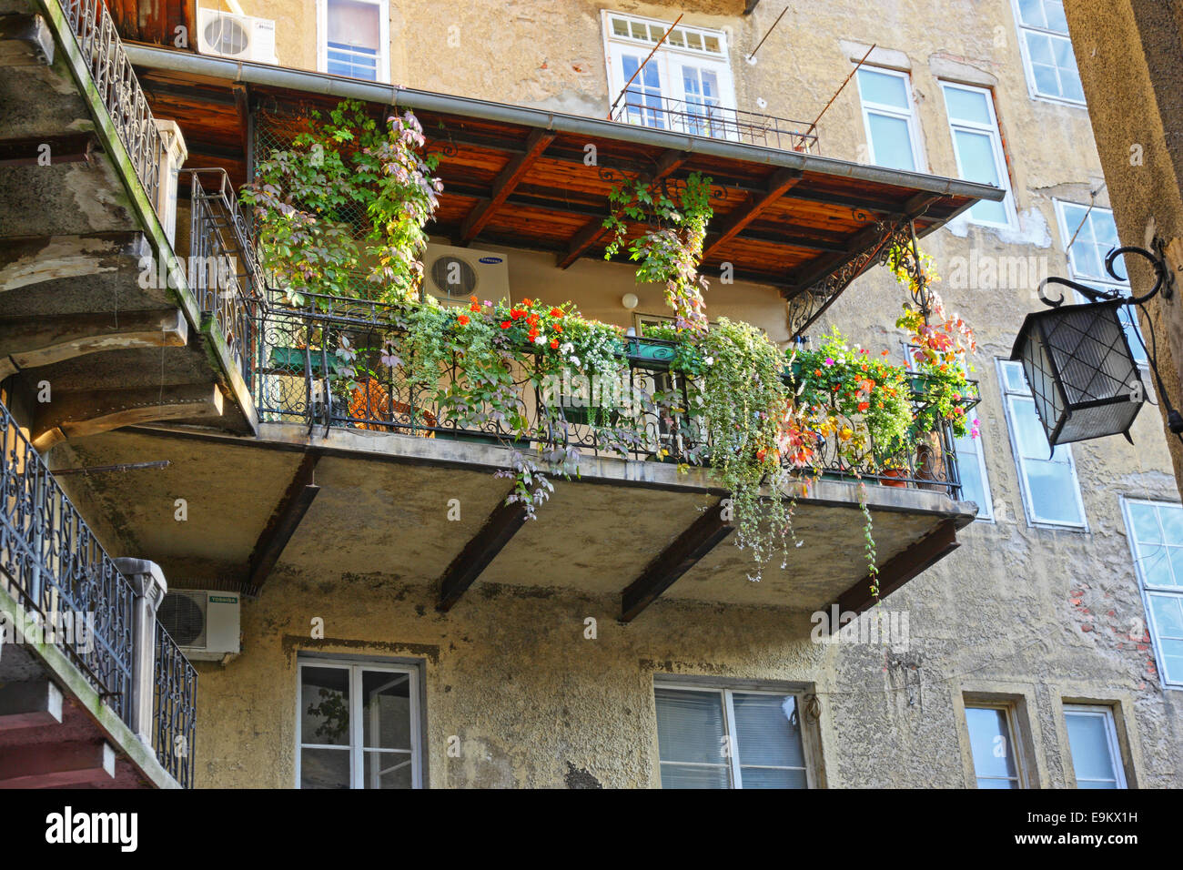 Beautiful floral balcony hi-res stock photography and images - Alamy