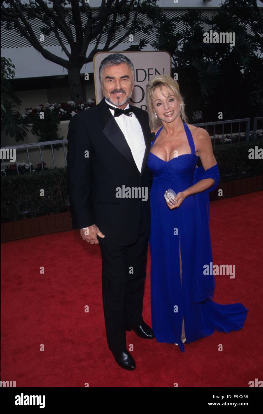 BURT REYNOLDS with Pam Seals.55th Golden s Beverly Hills Ca. 1998 ...