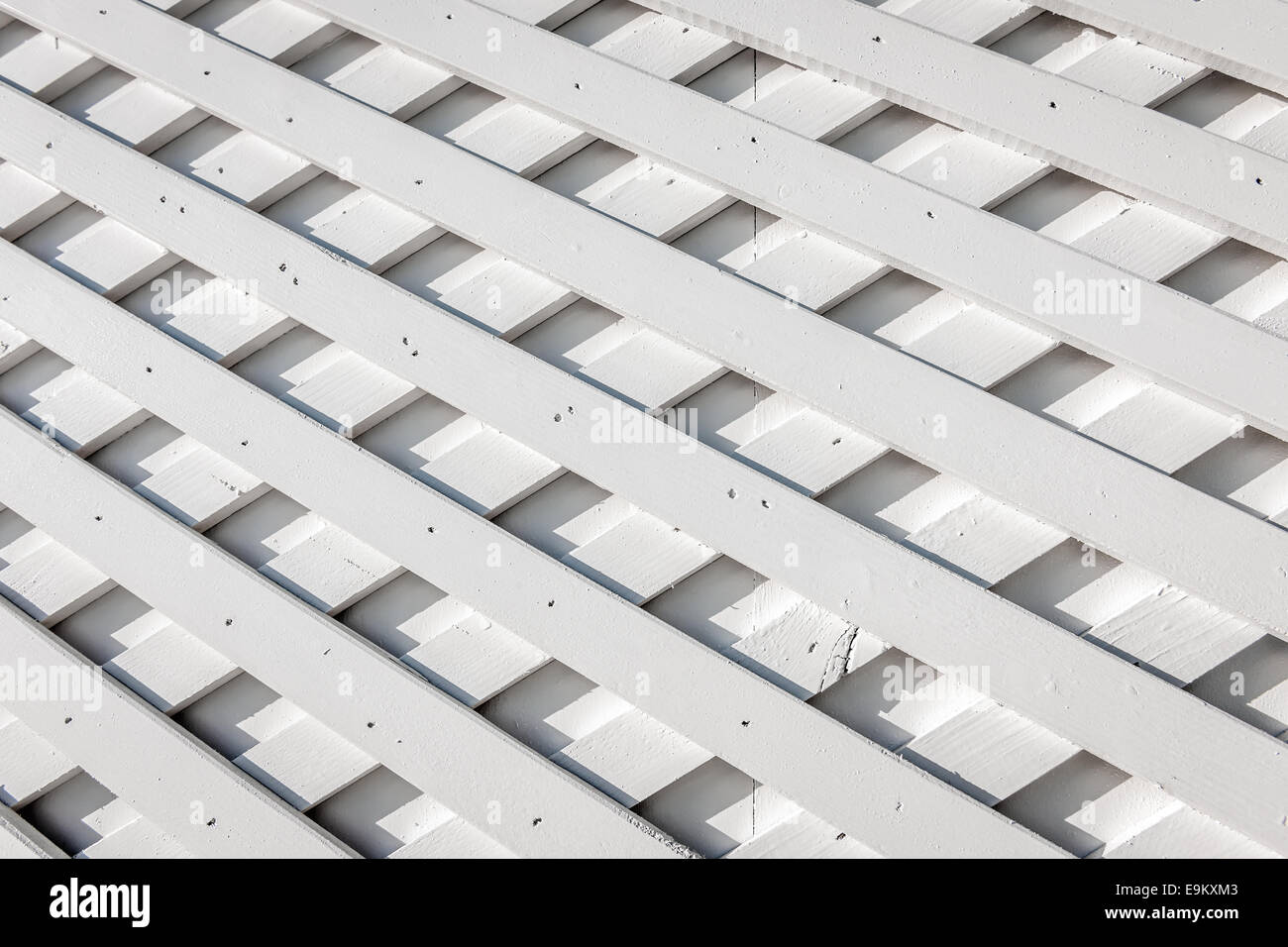 Texture of white slat wall Stock Photo - Alamy