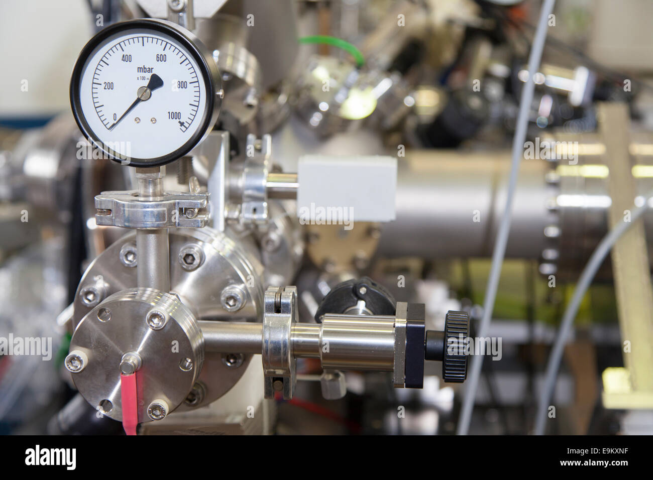 Nuclear gauge hi-res stock photography and images - Alamy