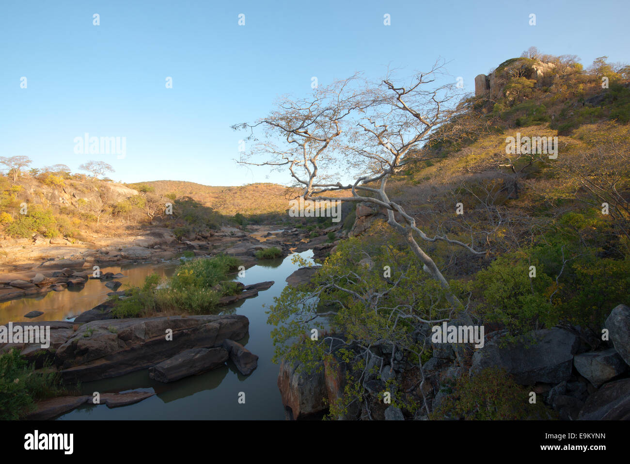 Secluded water flow hi-res stock photography and images - Alamy