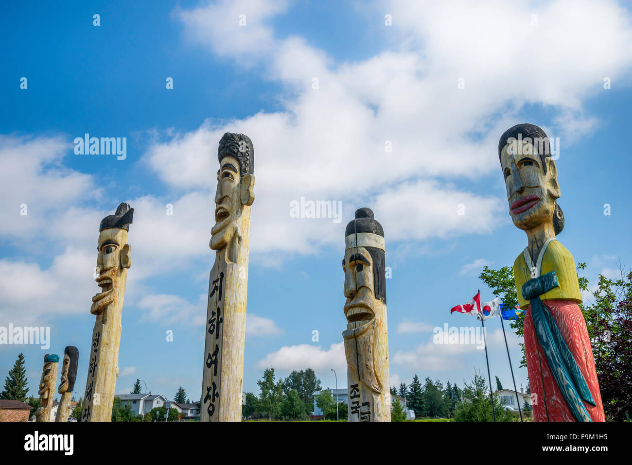 Totem poles canada hi-res stock photography and images - Alamy