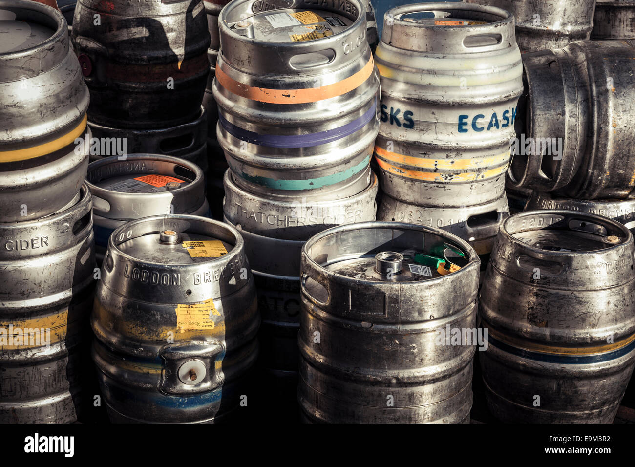 Stack of kegs hi-res stock photography and images - Alamy