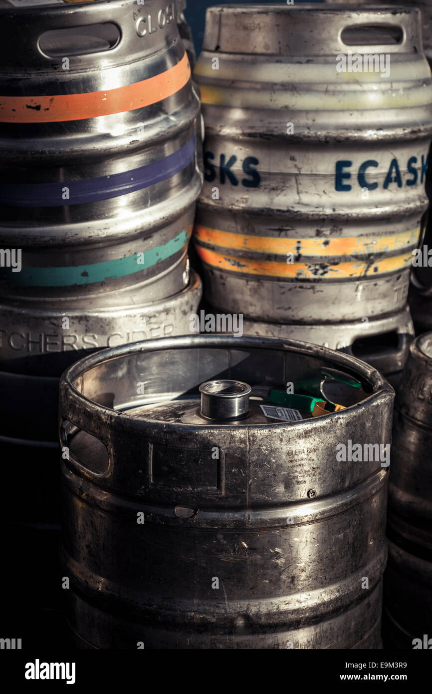 Stack of kegs hi-res stock photography and images - Alamy