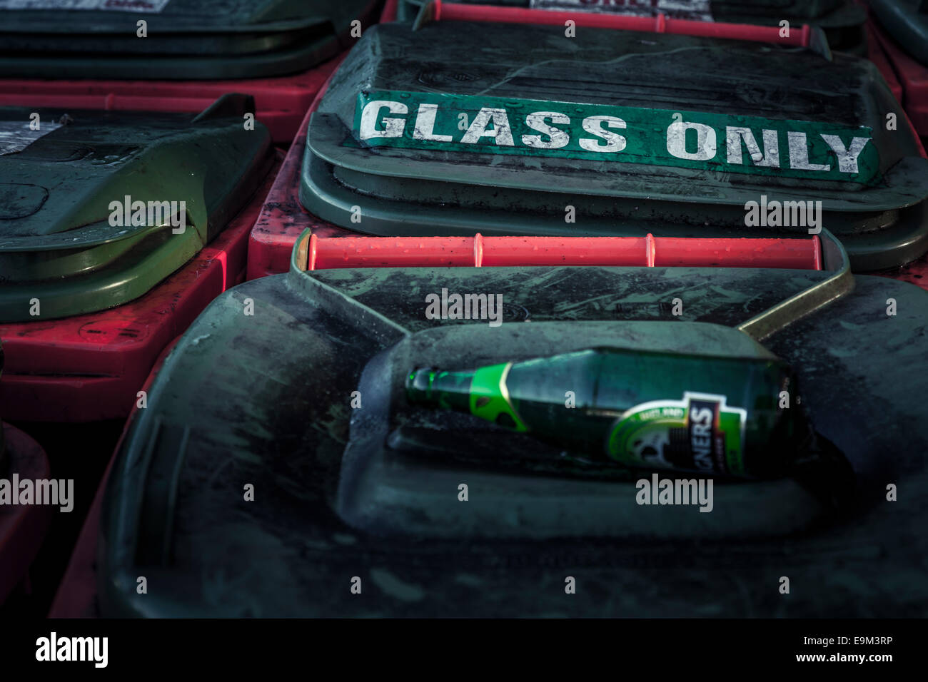 Plastic bottle of cider hi-res stock photography and images - Alamy