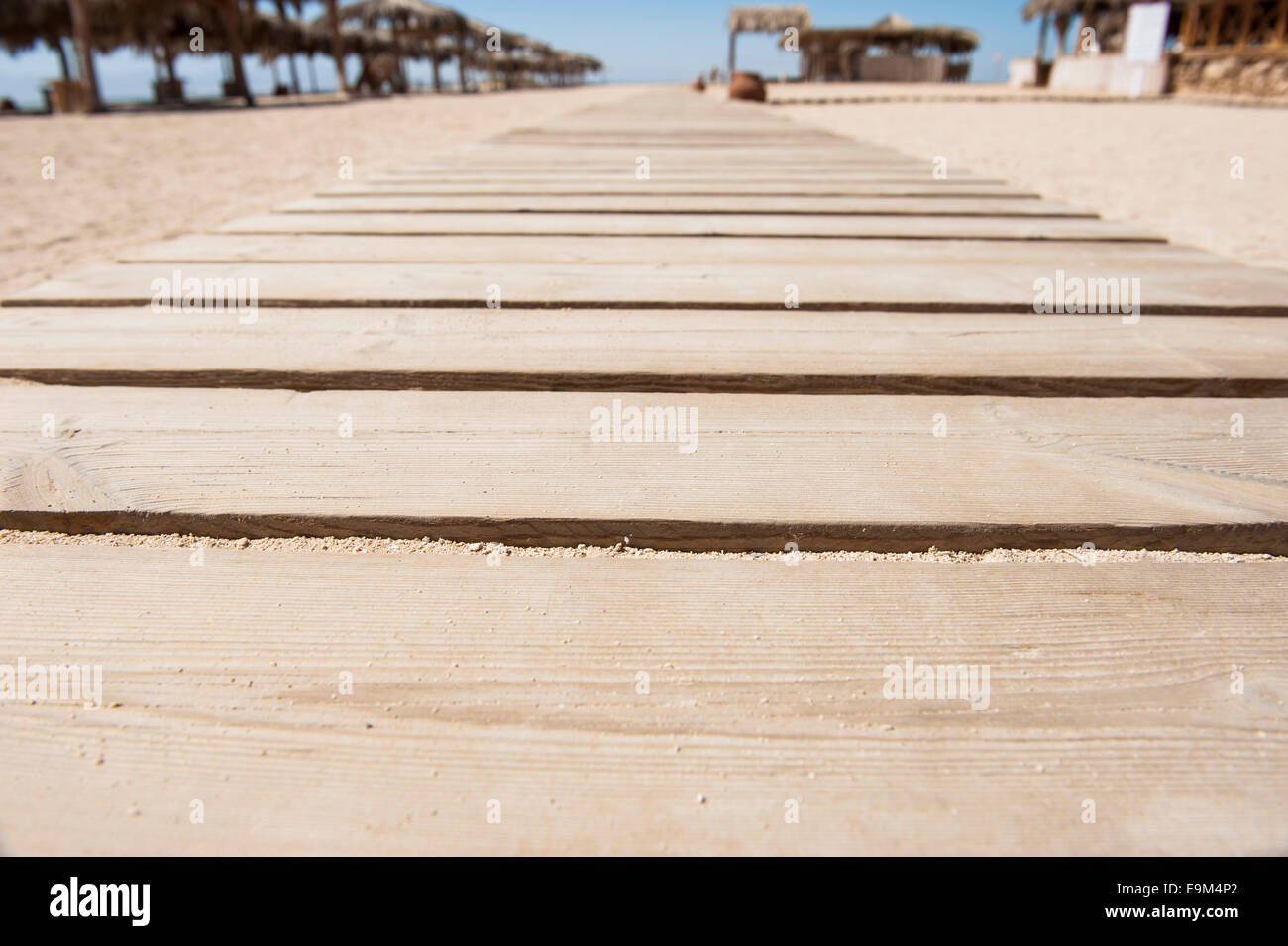 Wooden path on the beach hi-res stock photography and images - Alamy