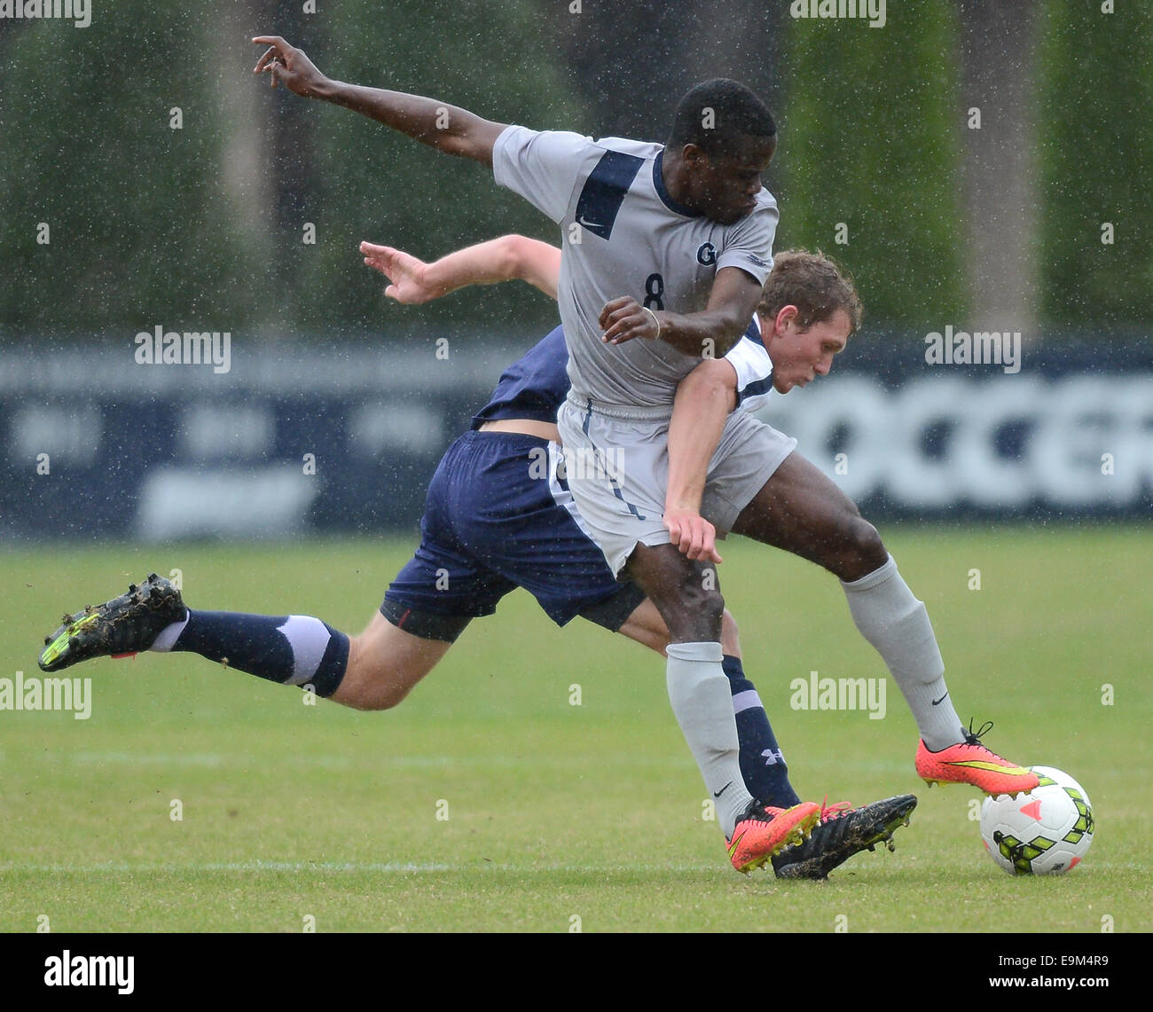 Washington, DC, USA. 29th Oct, 2014. Georgetown forward Melvin Snoh (8 ...