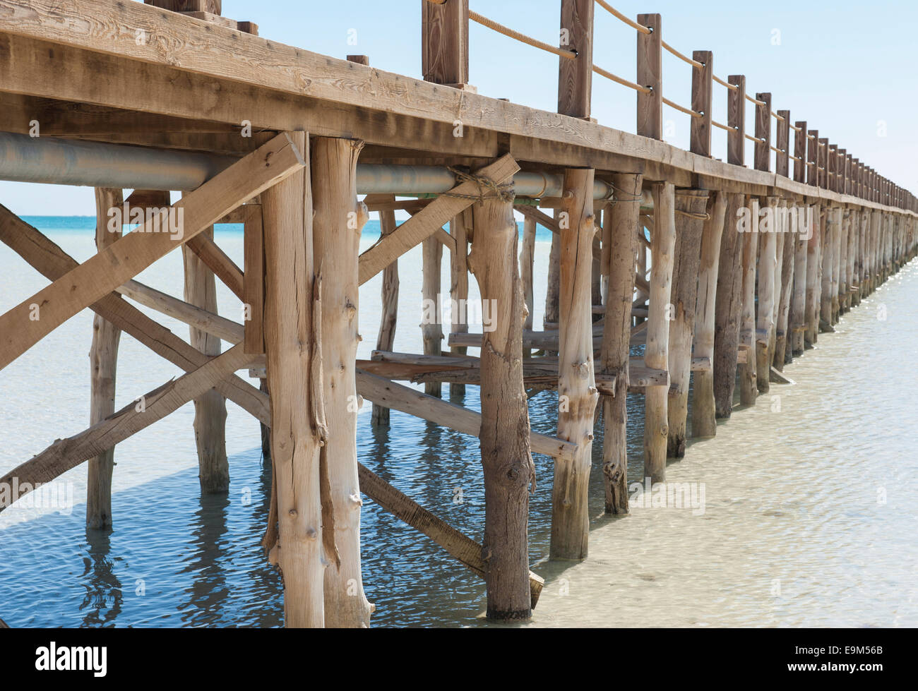 Jetty Structure Jetty Structure Hi Res Stock Photography And Images