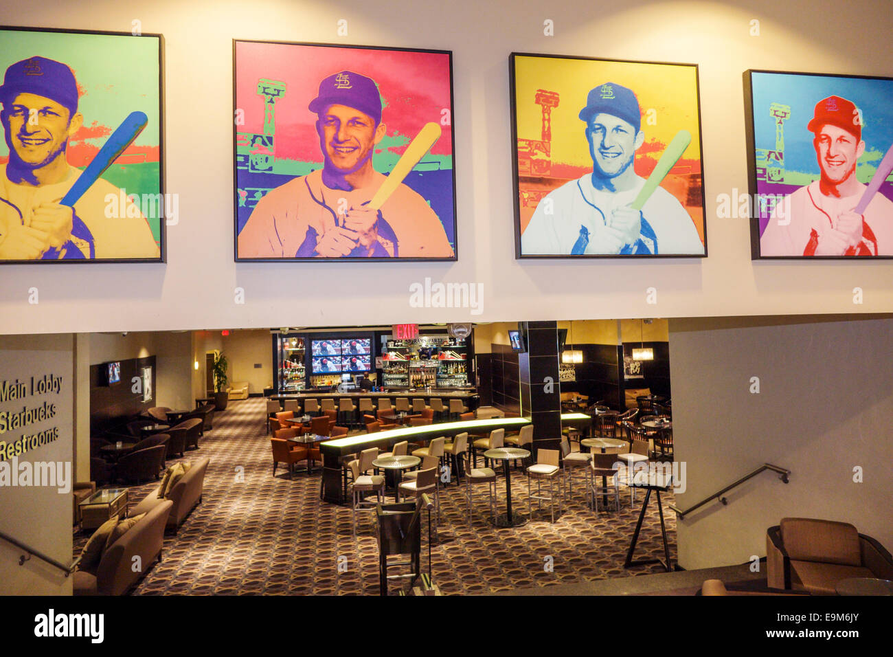 Hilton st louis at the ballpark hi-res stock photography and images - Alamy