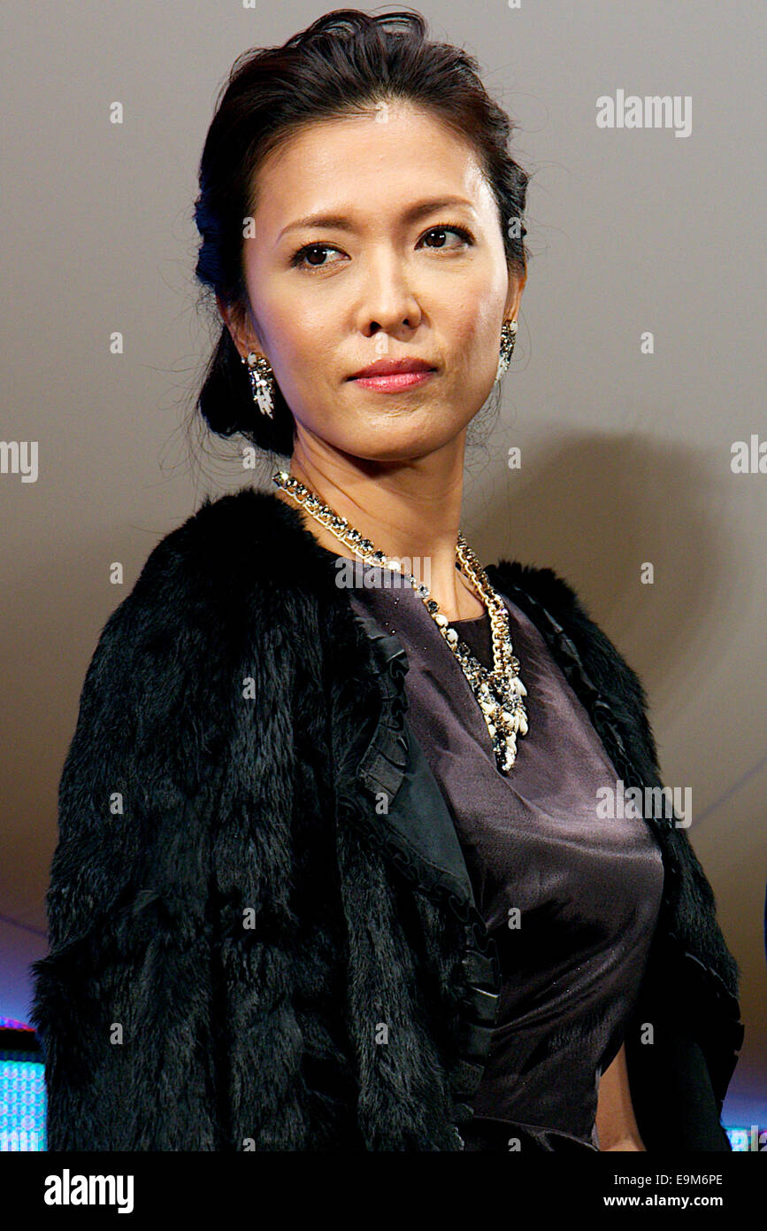 Kei aran hi-res stock photography and images - Alamy